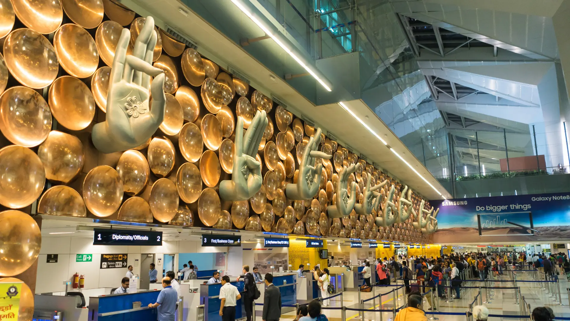 India's New E-Arrival Card: Fast-Track Immigration for Foreigners & OCI ...